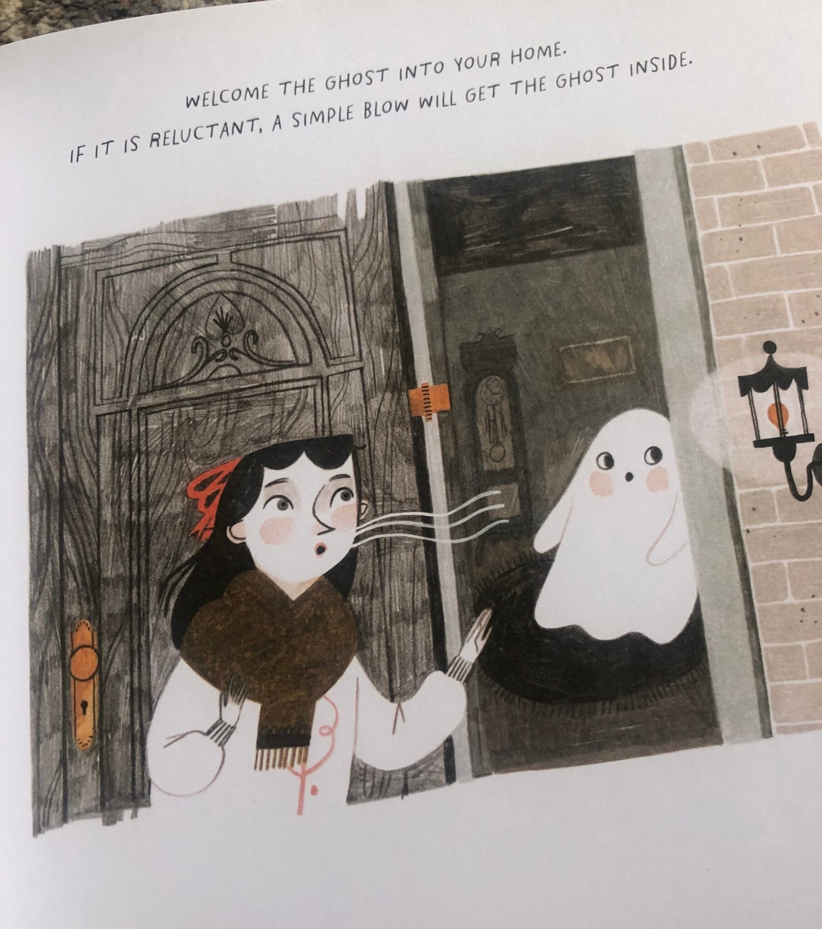 Children’s Bookshelves: Halloween Books (with Reviews)