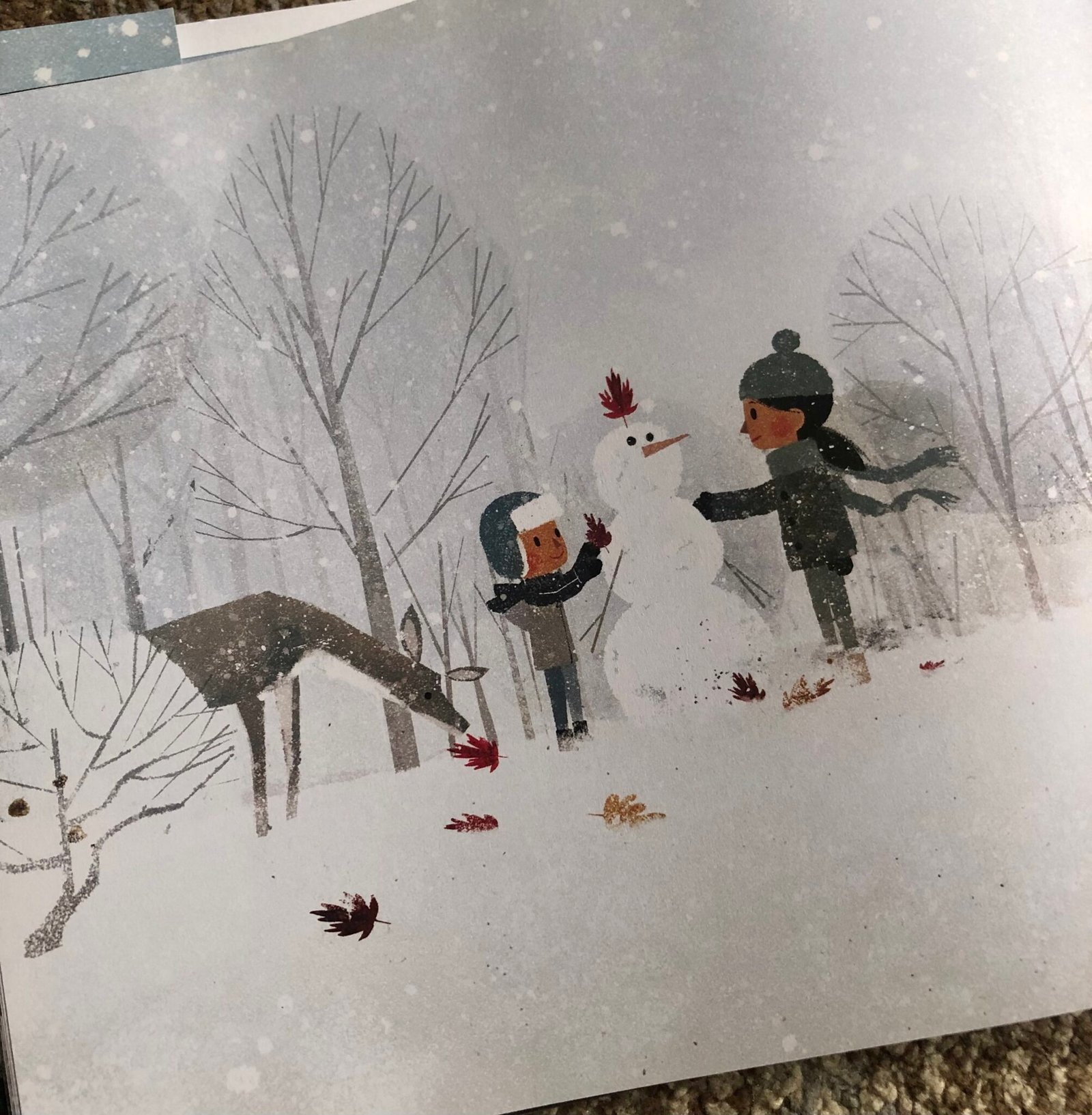 Children’s Bookshelves: Winter Books (with free printable)